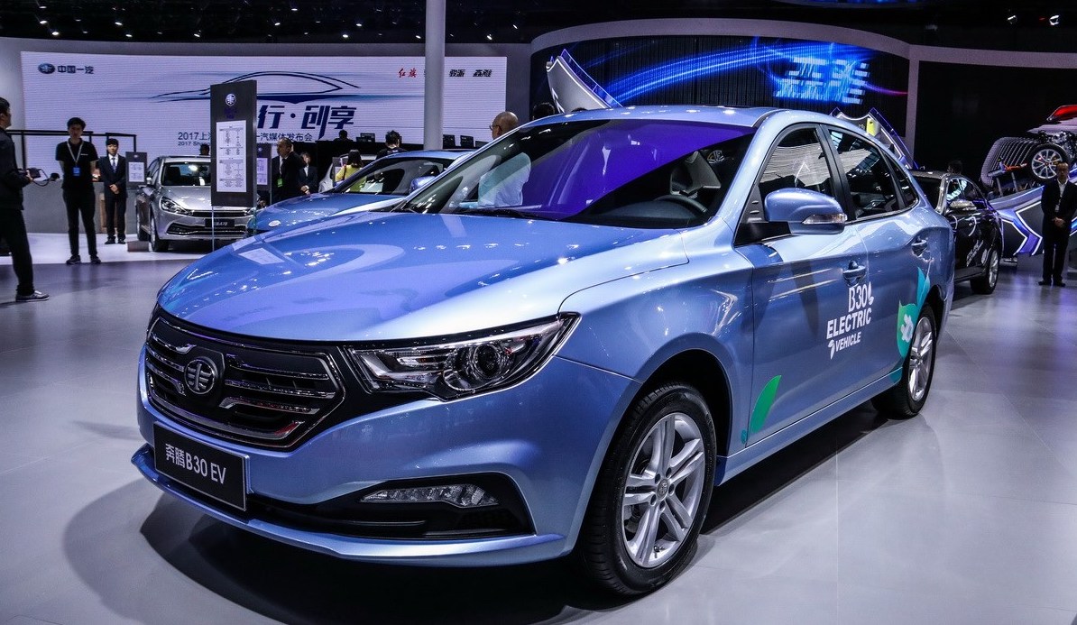 奔腾b30ev,2020款奔腾b30,奔腾b30ev新能源_大山谷图库